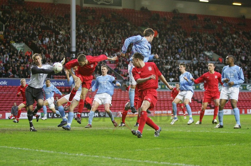 The Liverpool Shirts Museum: 2006 FA Youth Cup Player Shirt
